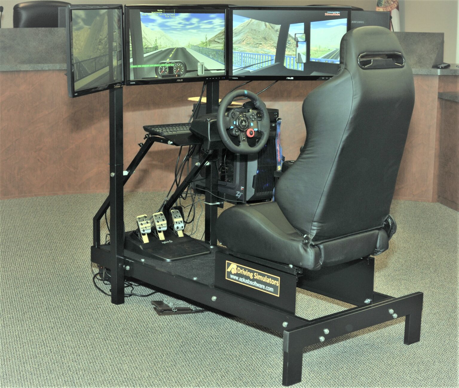 AplusBsoftware • Professional Truck and Car Driving Simulator